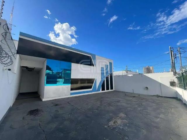 Casa / Sobrado Comercial para Locação em Cuiabá/MT Araés