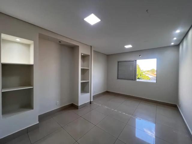 Casa / Sobrado Comercial para Locação em Cuiabá/MT Jardim Cuiabá
