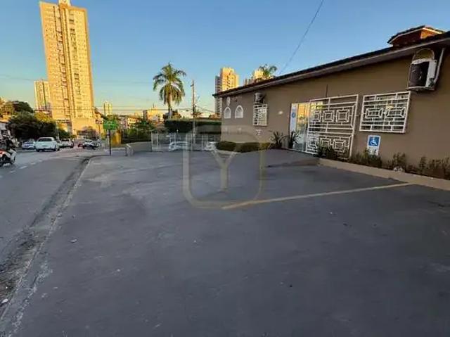 Casa / Sobrado Comercial para Locação em Cuiabá/MT Jardim Cuiabá