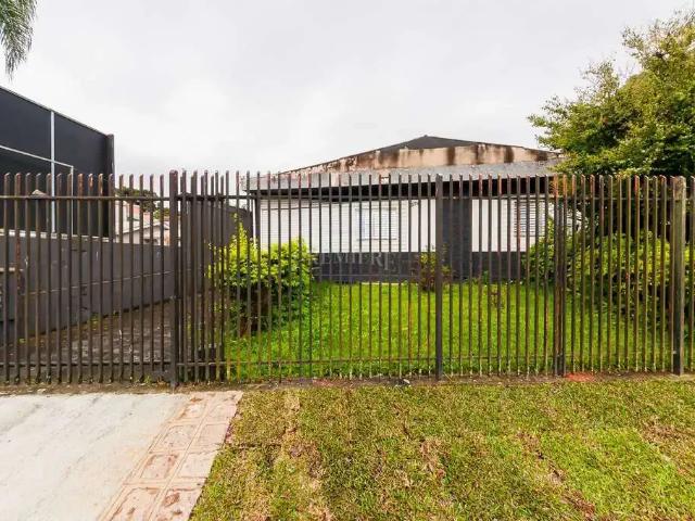 Casa / Sobrado Comercial para Locação em Curitiba/PR Campina do Siqueira