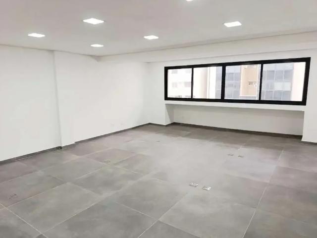Casa / Sobrado Comercial para Locação em Curitiba/PR Centro 3 Quartos