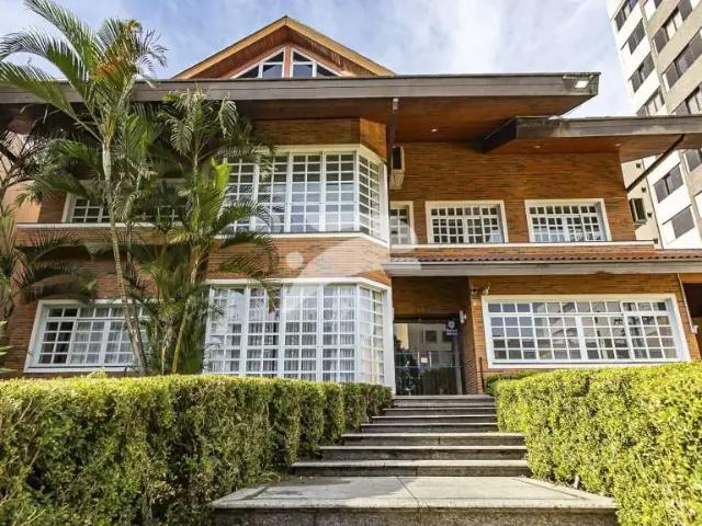 Casa / Sobrado Comercial para Locação em Curitiba/PR Centro