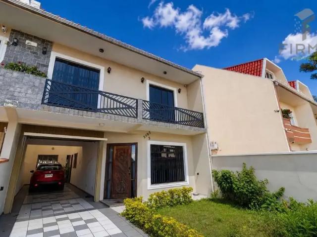 Casa / Sobrado Comercial para Locação em Curitiba/PR Boqueirão 3 Quartos