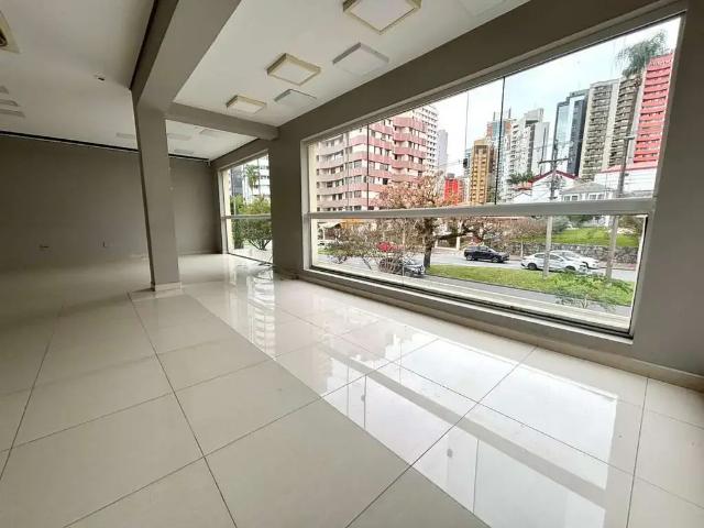 Casa / Sobrado Comercial para Locação em Curitiba/PR Batel