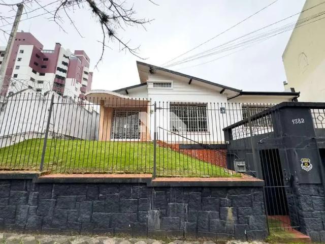 Casa / Sobrado Comercial para Locação em Curitiba/PR Bigorrilho