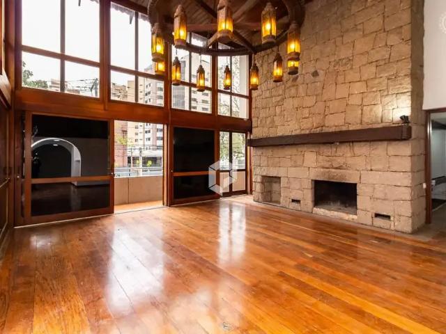 Casa / Sobrado Comercial para Locação em Curitiba/PR Bigorrilho