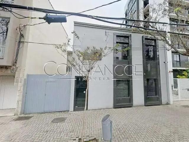 Casa / Sobrado Comercial para Locação em Curitiba/PR Mercês 1 Quartos
