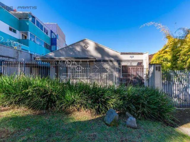Casa / Sobrado Comercial para Locação em Curitiba/PR São Francisco 4 Quartos