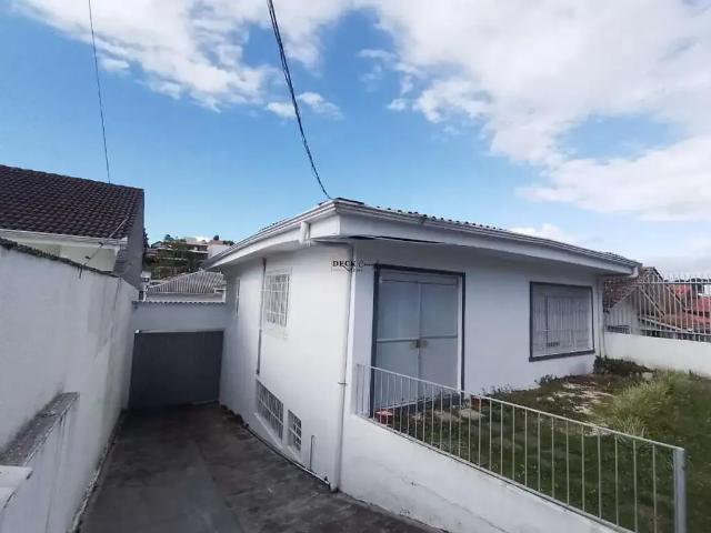 Casa / Sobrado Comercial para Locação em Curitiba/PR São Lourenço