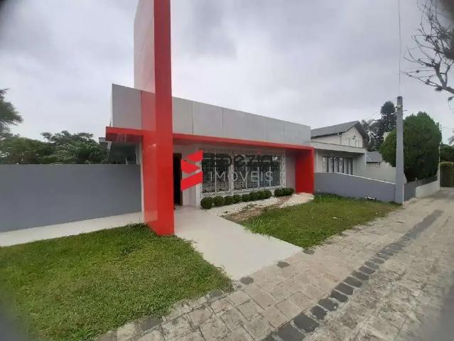 Casa / Sobrado Comercial para Locação em Curitiba/PR Santa Quitéria 5 Quartos