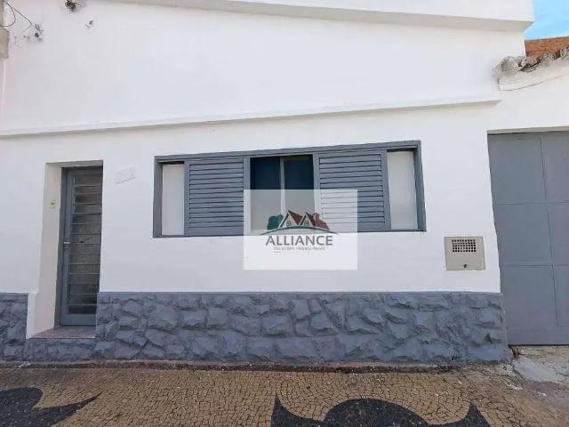 Casa / Sobrado Comercial para Locação em Campinas/SP Bosque 3 Quartos