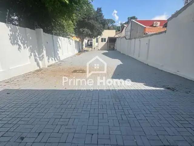 Casa / Sobrado Comercial para Locação em Campinas/SP Bosque 5 Quartos