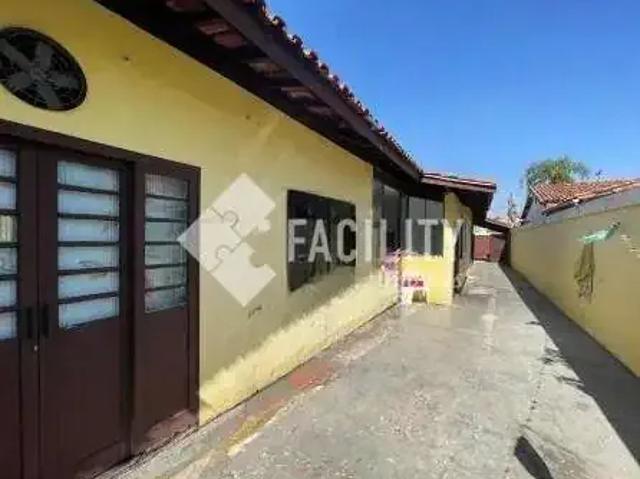 Casa / Sobrado Comercial para Locação em Campinas/SP Jardim Guanabara 2 Quartos