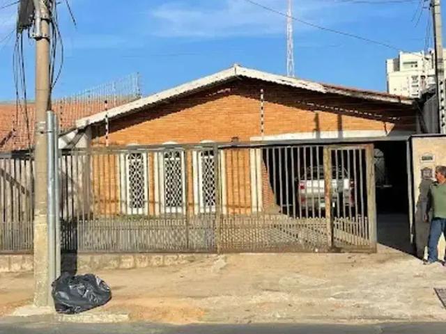 Casa / Sobrado Comercial para Locação em Campinas/SP Jardim Paulicéia 3 Quartos
