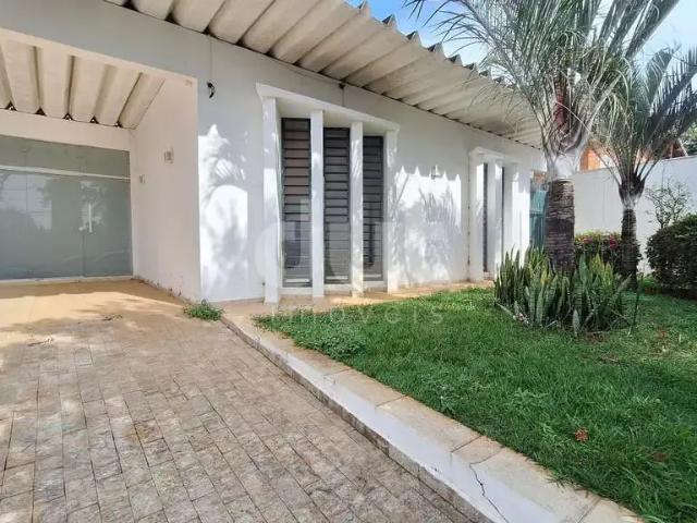 Casa / Sobrado Comercial para Locação em Campinas/SP Nova Campinas 4 Quartos