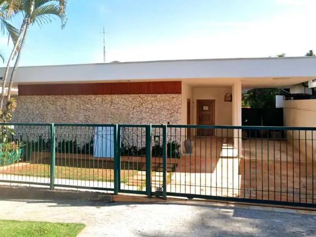 Casa / Sobrado Comercial para Locação em Campinas/SP Nova Campinas 5 Quartos