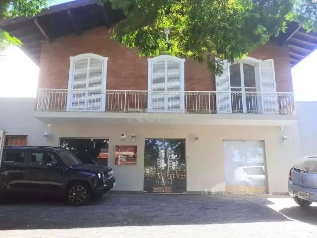 Casa / Sobrado Comercial para Locação em Campinas/SP Nova Campinas 10 Quartos