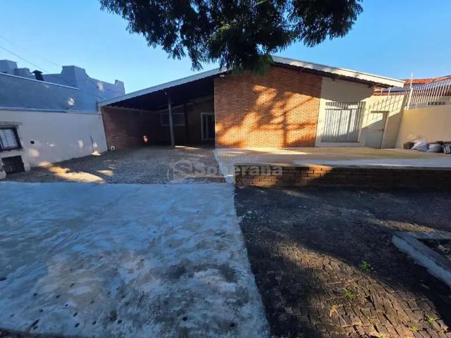 Casa / Sobrado Comercial para Locação em Campinas/SP Parque São Quirino