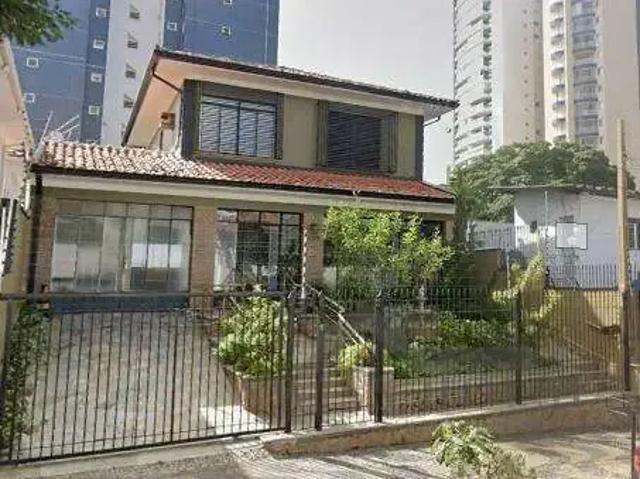 Casa / Sobrado Comercial para Locação em Campinas/SP Vila Itapura 4 Quartos