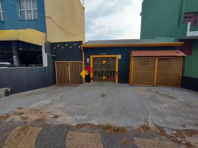Casa / Sobrado Comercial para Locação em Campinas/SP Vila Marieta 2 Quartos