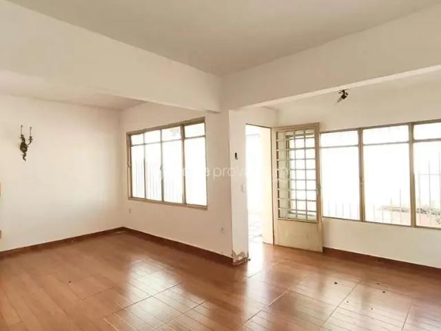 Casa / Sobrado Comercial para Locação em Campinas/SP Vila Nova 3 Quartos