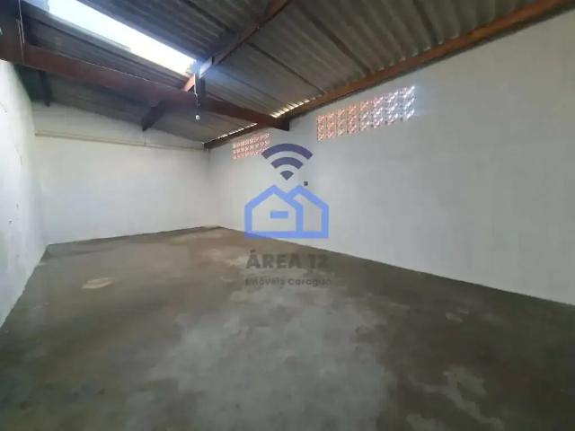 Casa / Sobrado Comercial para Locação em Caraguatatuba/SP Jardim Tarumãs