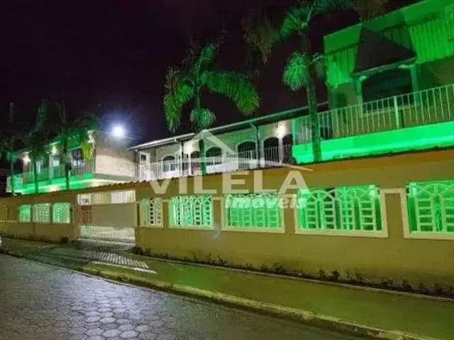 Casa / Sobrado Comercial para Locação em Caraguatatuba/SP Porto Novo 24 Quartos