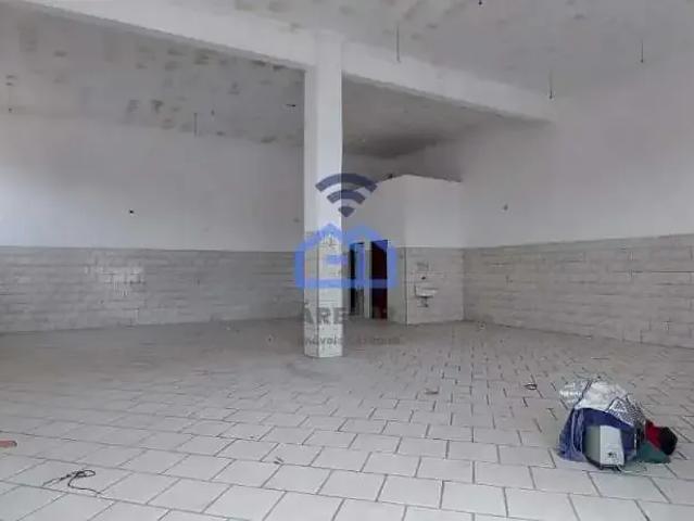 Casa / Sobrado Comercial para Locação em Caraguatatuba/SP Sumaré