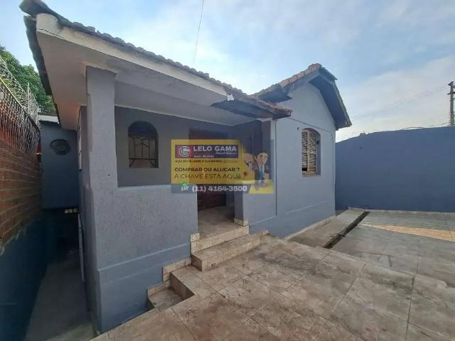 Casa / Sobrado Comercial para Locação em Carapicuíba/SP Centro 2 Quartos