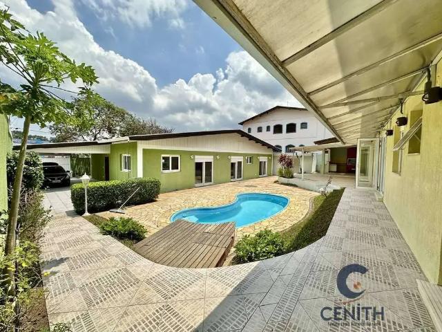 Casa / Sobrado Comercial para Locação em Cotia/SP Granja Viana 8 Quartos