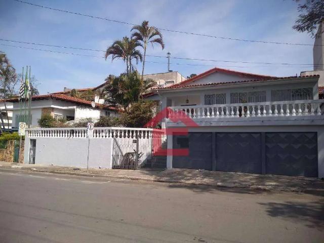 Casa / Sobrado Comercial para Locação em Cotia/SP Jardim Nomura 3 Quartos