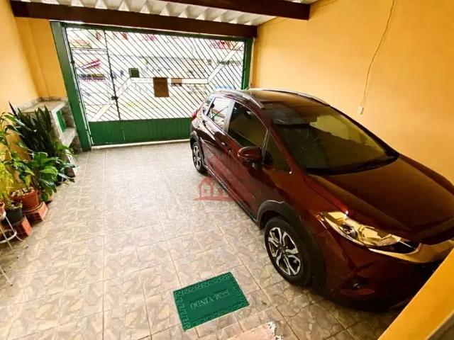 Casa / Sobrado Comercial para Locação em Cotia/SP Jardim Leonor 2 Quartos