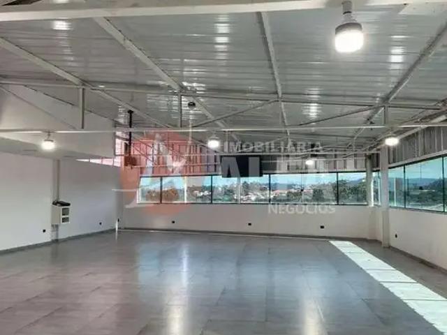 Casa / Sobrado Comercial para Locação em Cotia/SP Jardim Sabiá
