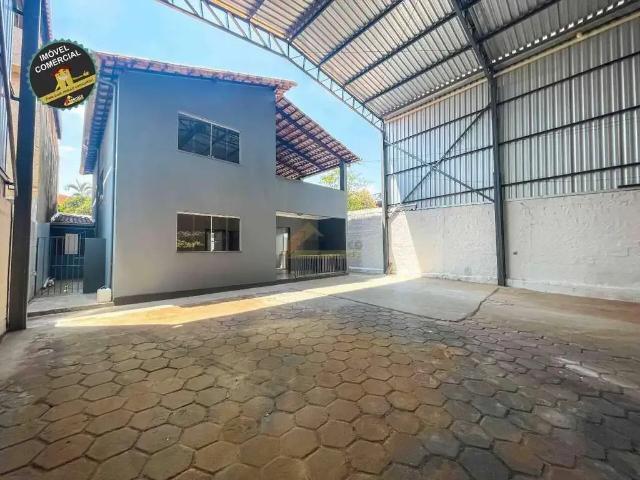 Casa / Sobrado Comercial para Locação em Divinópolis/MG São José 4 Quartos