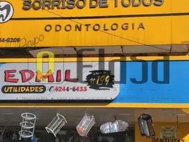 Casa / Sobrado Comercial para Locação em Embu das Artes/SP Jardim Santa Tereza