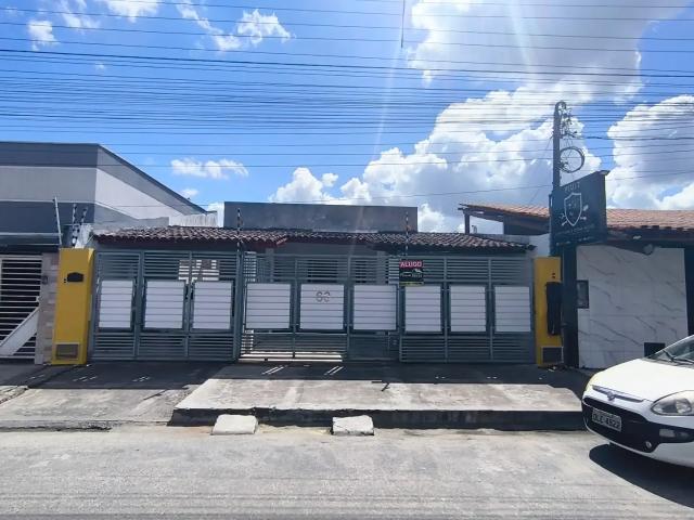 Casa / Sobrado Comercial para Locação em Feira de Santana/BA Parque Ipê