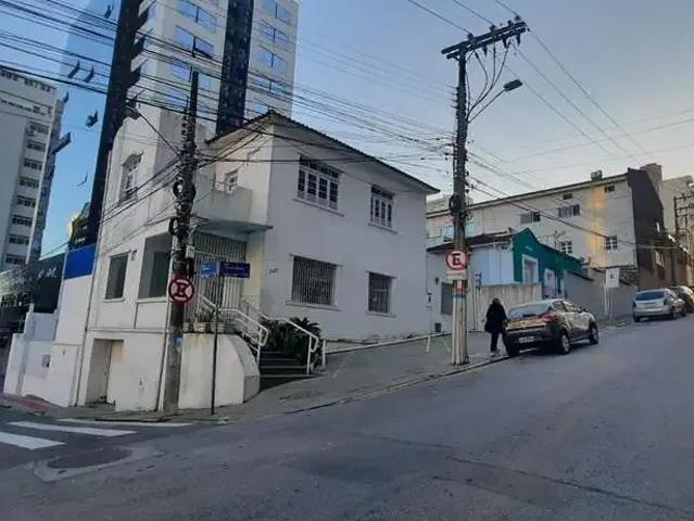Casa / Sobrado Comercial para Locação em Florianópolis/SC Centro 11 Quartos