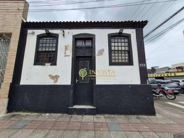 Casa / Sobrado Comercial para Locação em Florianópolis/SC Centro 1 Quartos