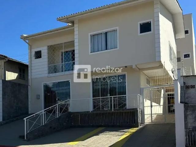 Casa / Sobrado Comercial para Locação em Florianópolis/SC Estreito