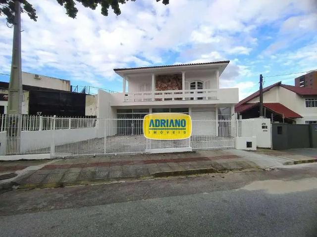 Casa / Sobrado Comercial para Locação em Florianópolis/SC Estreito 3 Quartos
