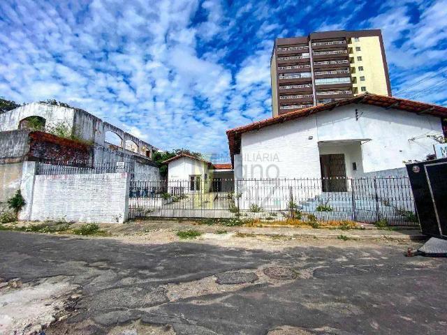 Casa / Sobrado Comercial para Locação em Fortaleza/CE Jacarecanga