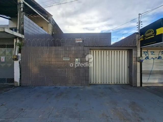 Casa / Sobrado Comercial para Locação em Fortaleza/CE Jóquei Clube 3 Quartos