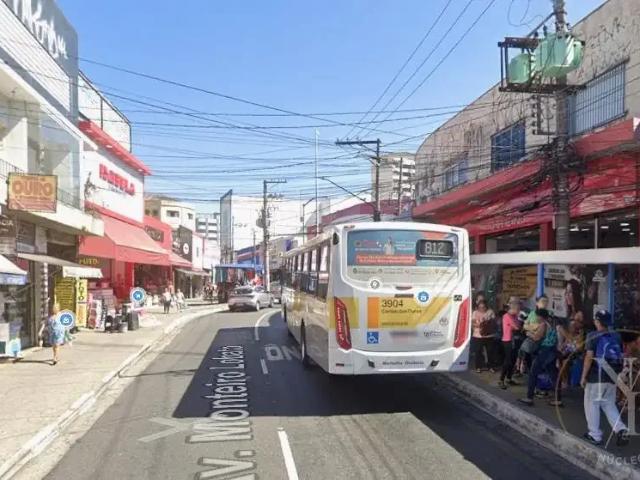 Casa / Sobrado Comercial para Locação em Guarulhos/SP Centro 1 Quartos