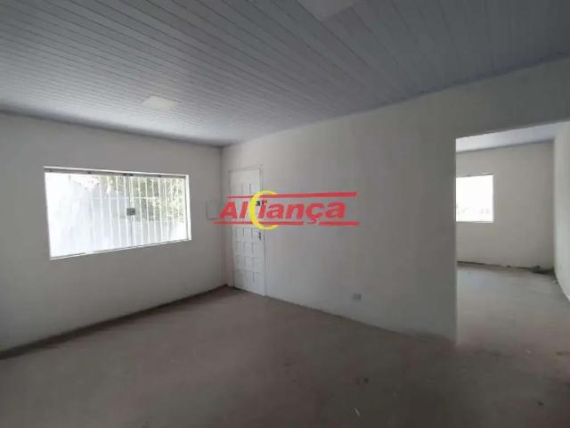 Casa / Sobrado Comercial para Locação em Guarulhos/SP Centro 1 Quartos
