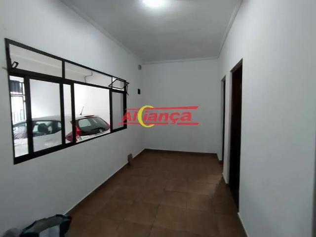 Casa / Sobrado Comercial para Locação em Guarulhos/SP Centro 3 Quartos