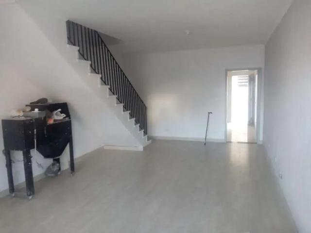 Casa / Sobrado Comercial para Locação em Guarulhos/SP Gopoúva 3 Quartos