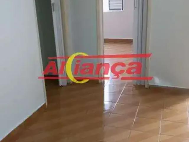 Casa / Sobrado Comercial para Locação em Guarulhos/SP Vila Galvão 3 Quartos
