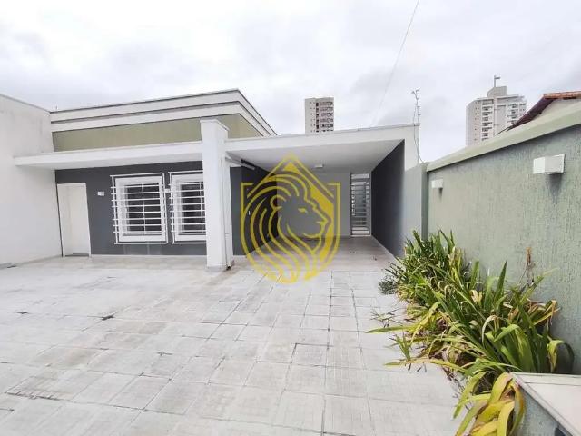 Casa / Sobrado Comercial para Locação em Guaratinguetá/SP Vila Paraiba 5 Quartos