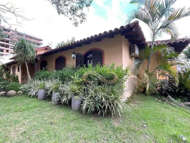 Casa / Sobrado Comercial para Locação em Gravataí/RS Centro 3 Quartos