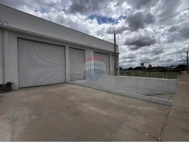 Casa / Sobrado Comercial para Locação em Hortolândia/SP Residencial Jardim do Jatobá 3 Quartos